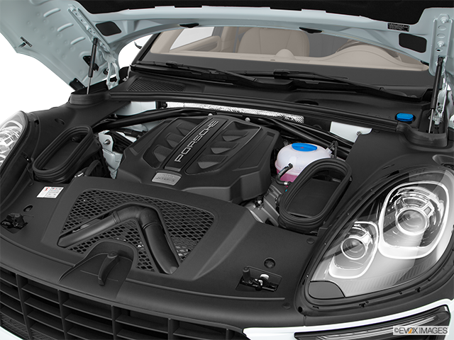 2017 Porsche Macan: Reviews, Price, Specs, Photos and Trims | Driving.ca