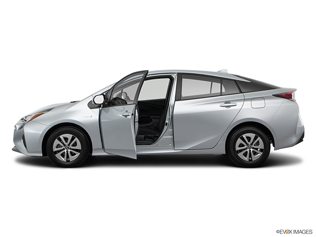 2017 Toyota Prius: Reviews, Price, Specs, Photos and Trims | Driving.ca