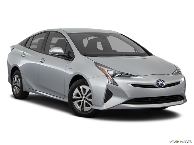 2017 Toyota Prius: Price, Review, Photos and Specs - Read This Before ...