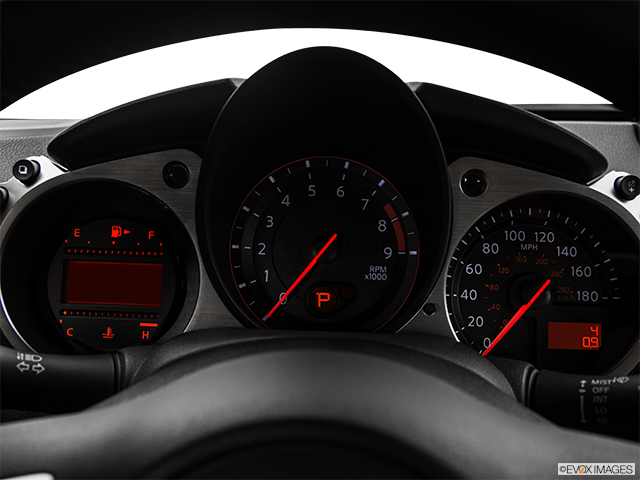 2017 Nissan 370Z: Price, Review, Photos (Canada) | Driving