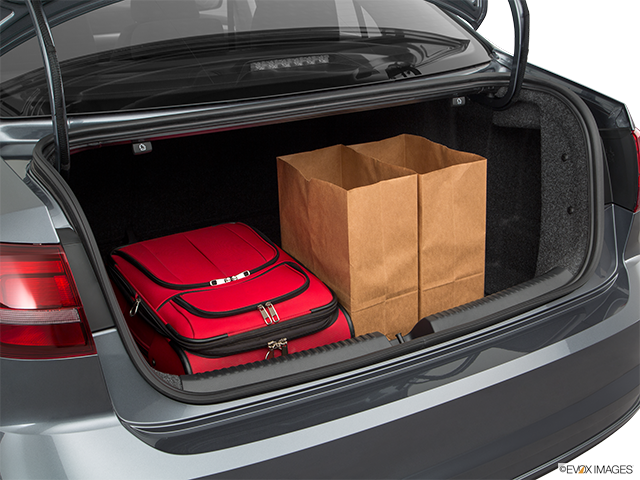 2017 Volkswagen Jetta: Price, Review, Photos and Specs - Read This ...