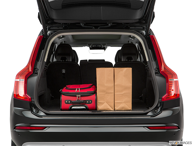 2017 Volvo XC90: Reviews, Price, Specs, Photos and Trims | Driving.ca