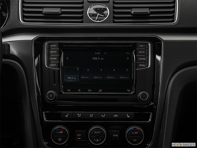 2017 Volkswagen Passat: Price, Review, Photos and Specs - Read This ...