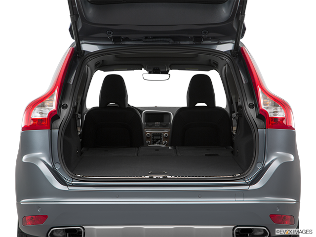 2017 Volvo XC60: Reviews, Price, Specs, Photos and Trims | Driving.ca