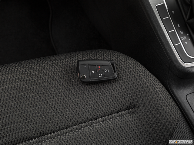 2017 Volkswagen Golf: Price, Review, Photos and Specs - Read This ...