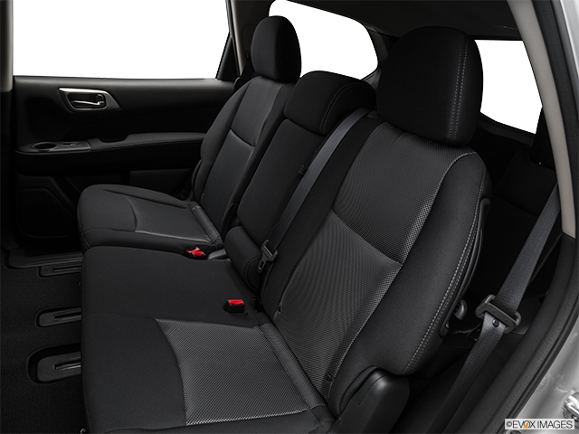 2017 Nissan Pathfinder: Reviews, Price, Specs, Photos and Trims ...