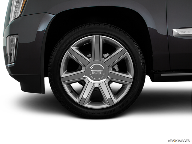 2017 Cadillac Escalade ESV: Price, Review, Photos and Specs - Read This ...