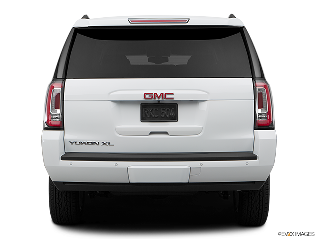 2017 GMC Yukon XL C1500 SLE: Price, Review, Photos (Canada) | Driving