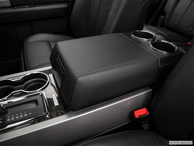 2017 Ford Expedition: Reviews, Price, Specs, Photos and Trims | Driving.ca