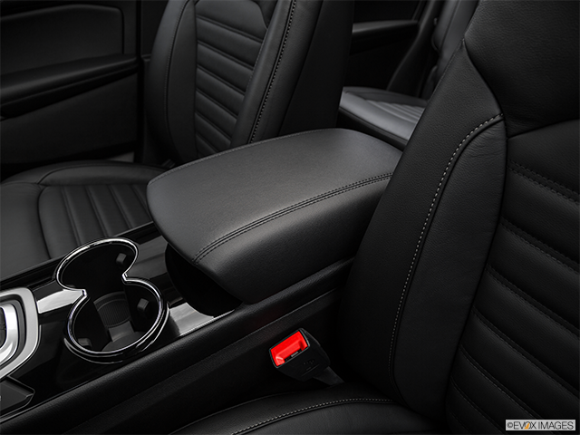 2017 Ford Edge: Reviews, Price, Specs, Photos and Trims | Driving.ca