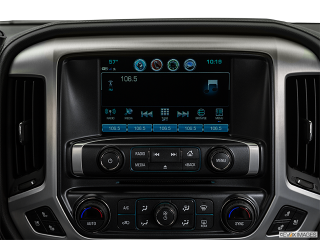 2017 GMC Sierra 3500HD: Reviews, Price, Specs, Photos and Trims ...