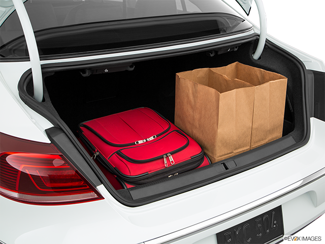 2017 Volkswagen CC 3.6 FSI Wolfsburg Edition Tip 4MOTION: Price, Review ...