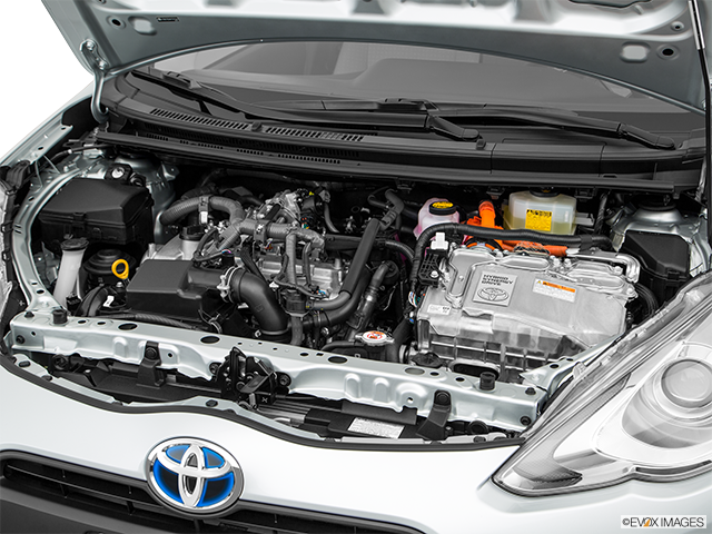 2017 Toyota Prius c: Price, Review, Photos and Specs - Read This Before ...
