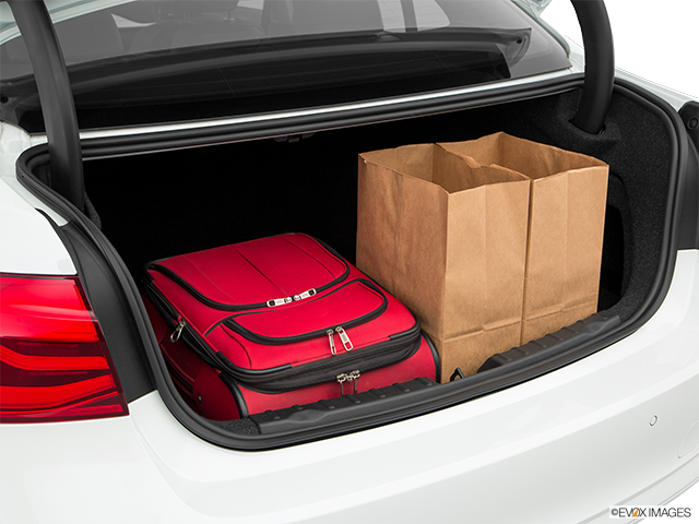 2017 BMW 3 Series: Reviews, Price, Specs, Photos and Trims | Driving.ca