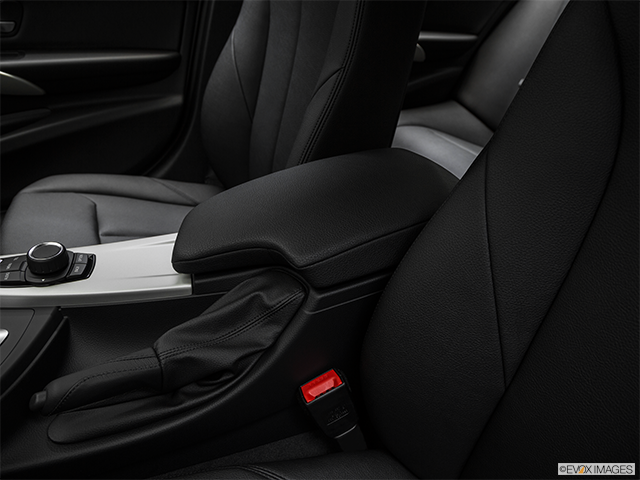 2017 BMW 3 Series: Reviews, Price, Specs, Photos and Trims | Driving.ca