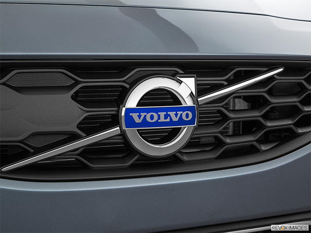 2017 Volvo S60 Cross Country: Price, Review, Photos (Canada) | Driving