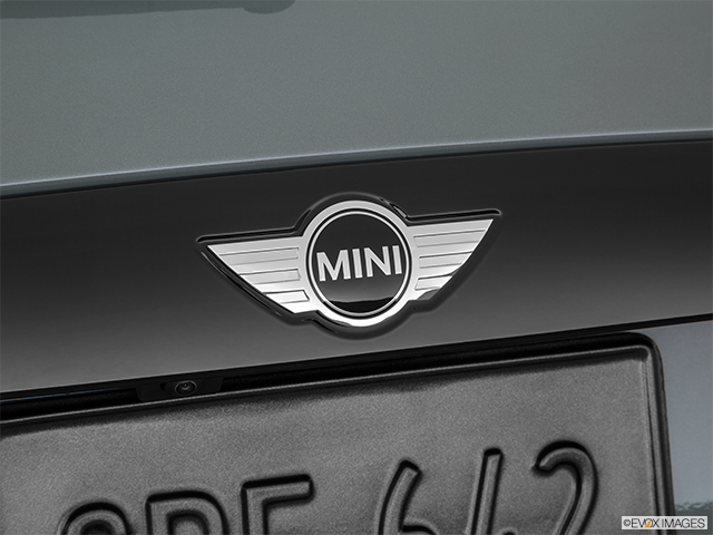 2017 MINI Cooper: Price, Review, Photos and Specs - Read This Before ...