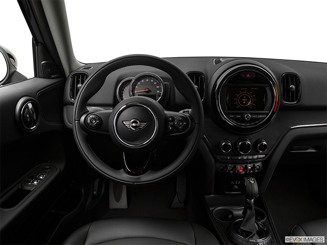 2017 MINI Countryman Base Trim: Price, Review, Photos (Canada) | Driving