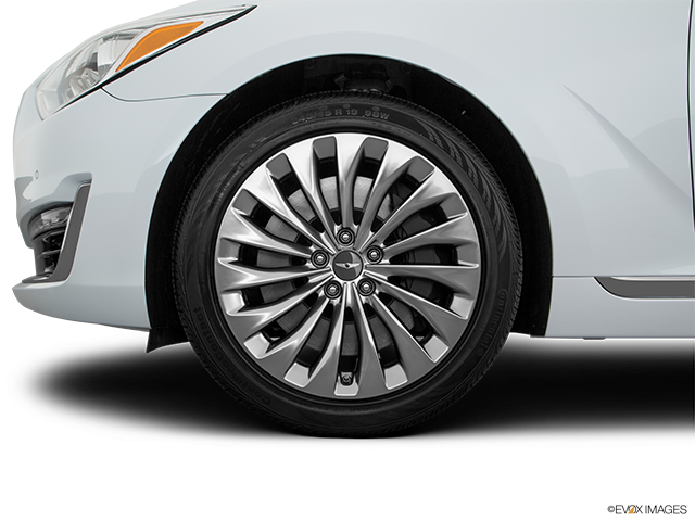 2017 Genesis G90: Price, Review, Photos and Specs - Read This Before ...