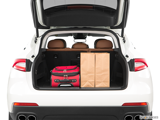 2017 Maserati Levante: Reviews, Price, Specs, Photos and Trims | Driving.ca