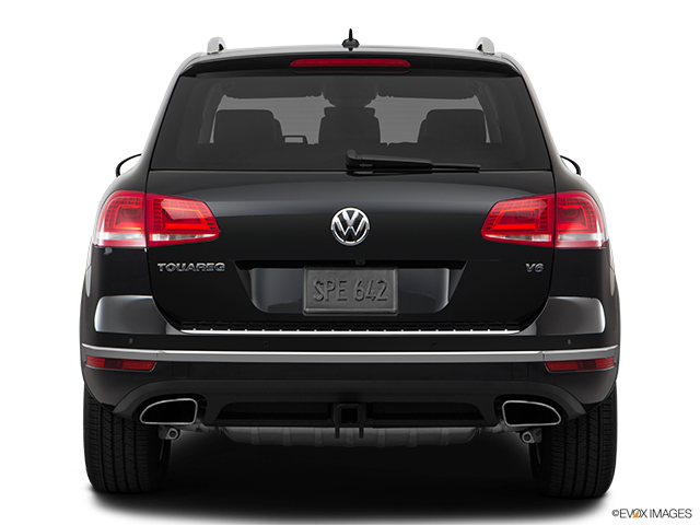 2017 Volkswagen Touareg 3.6L V6 FSI Sportline Tiptronic: Price, Review ...