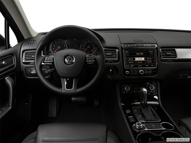 2017 Volkswagen Touareg: Price, Review, Photos and Specs - Read This ...