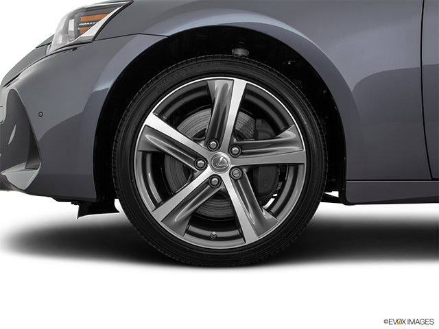 2017 Lexus IS 200t: Reviews, Price, Specs, Photos and Trims | Driving.ca