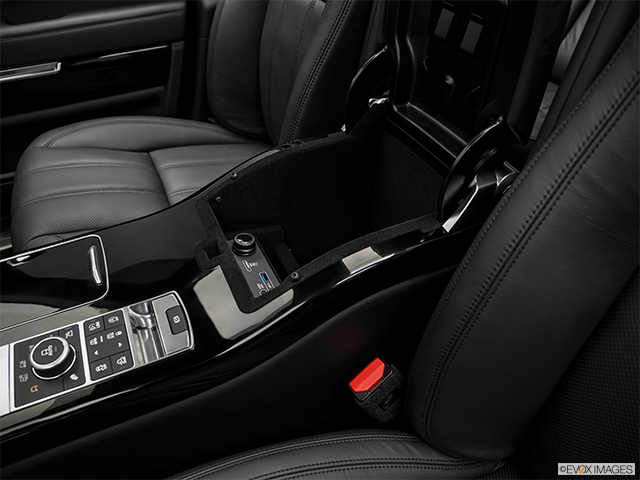 2017 Land Rover Range Rover: Price, Review, Photos and Specs - Read ...