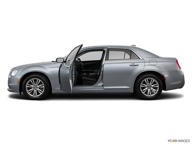2017 Chrysler 300: Reviews, Price, Specs, Photos and Trims | Driving.ca