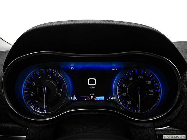 2017 Chrysler 300: Reviews, Price, Specs, Photos and Trims | Driving.ca