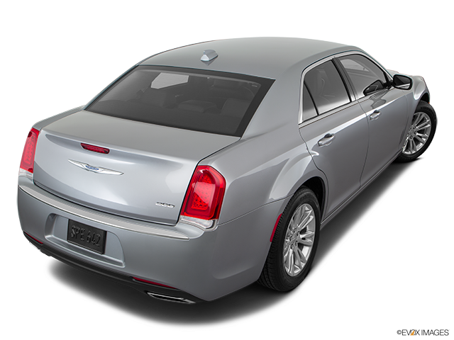 2017 Chrysler 300: Reviews, Price, Specs, Photos and Trims | Driving.ca