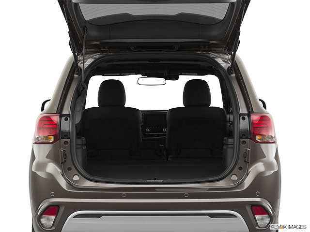 2021 Mitsubishi Outlander PHEV: Price, Review, Photos and Specs - Read ...