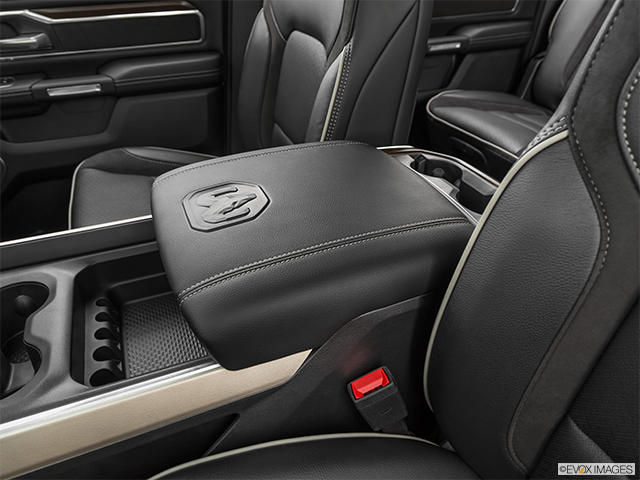 Ram Ram 1500 2021: prix, avis d’experts, photos et spécifications ...