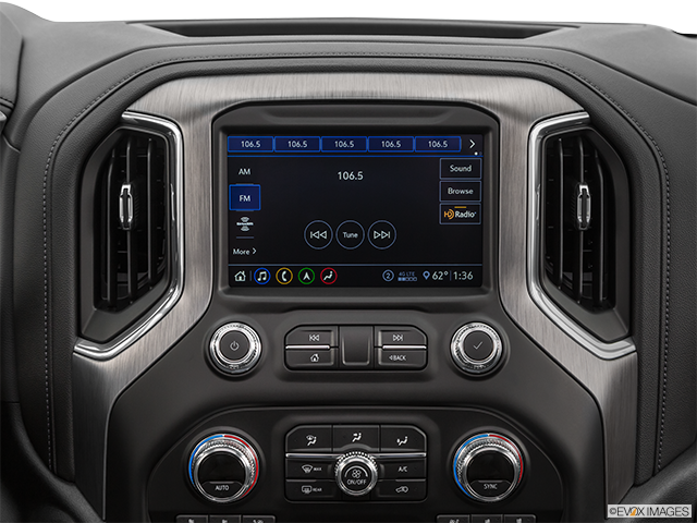 GMC Sierra 3500HD: Price, Review, Photos and Specs (Canada) | Driving.ca