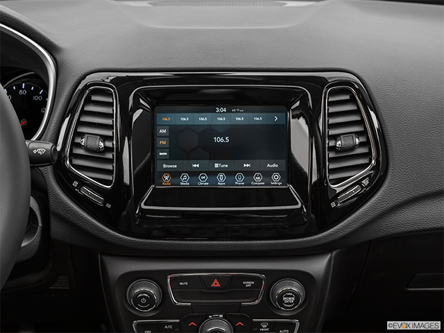 Jeep Compass: Price, Review, Photos and Specs (Canada) | Driving.ca