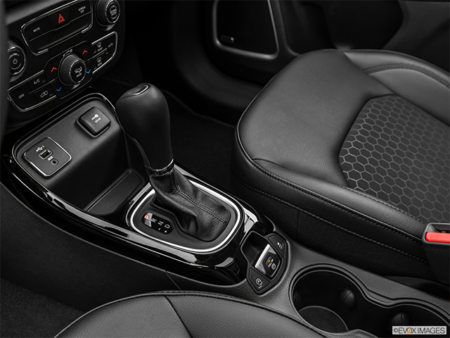 Jeep Compass: Price, Review, Photos and Specs (Canada) | Driving.ca