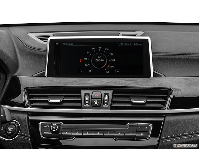 BMW X1 2022: prix, avis d’experts, photos et spécifications (Canada ...