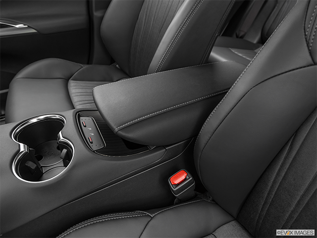 2024 Toyota Venza: Reviews, Price, Specs, Photos and Trims | Driving.ca