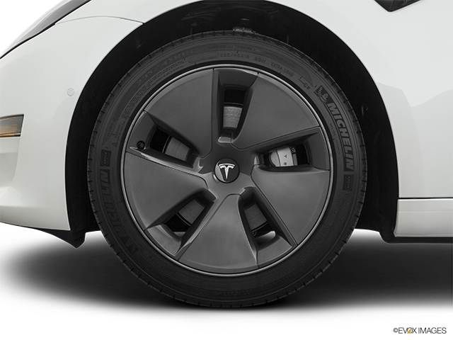2022 Tesla Model 3: Price, Review, Photos and Specs - Read This Before ...