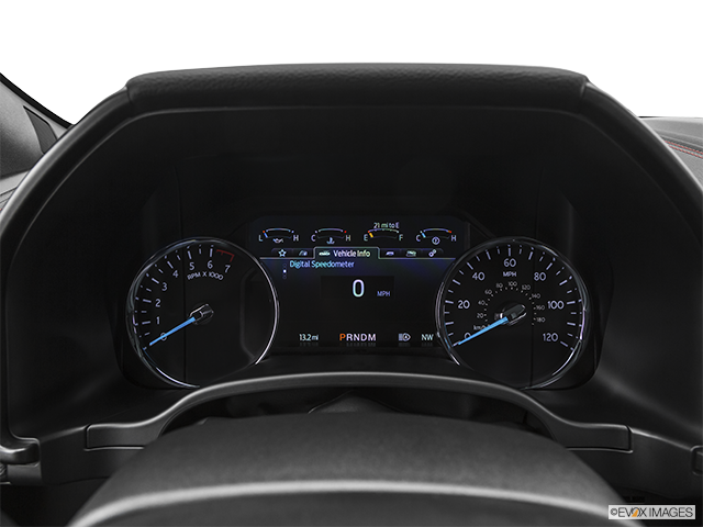 2022 Ford Expedition XLT | Driving