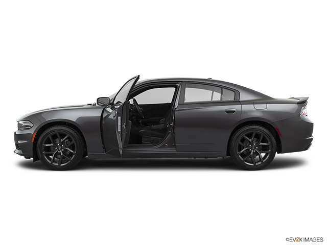2022 Dodge Charger SXT | Driving