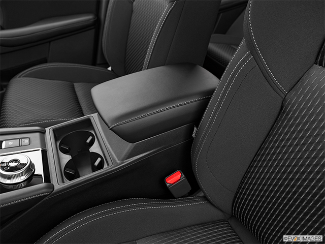 2023 Mitsubishi Outlander: Reviews, Price, Specs, Photos and Trims ...