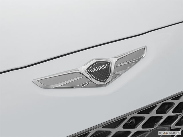 2023 Genesis G70 2.0T Select AWD | Driving