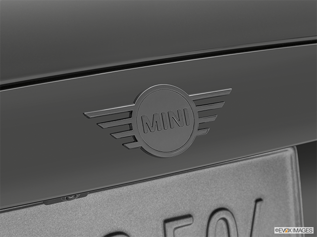 2025 MINI 5 Door: Price, Review, Photos and Specs - Read This Before ...