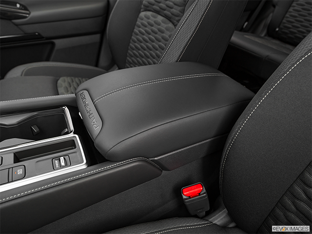 2024 Nissan Pathfinder: Reviews, Price, Specs, Photos and Trims ...