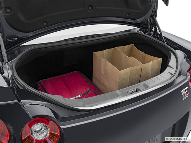 Nissan GT-R 2021: prix, avis d’experts, photos et spécifications ...