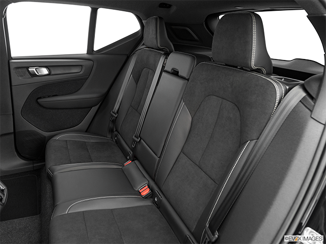 2025 Volvo XC40: Price, Review, Photos and Specs (Canada) | Driving.ca