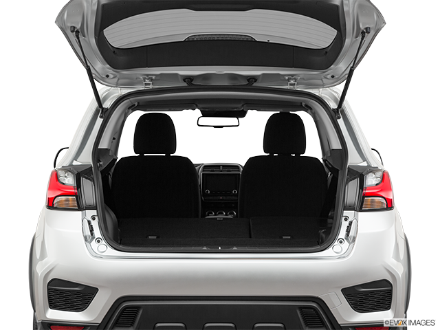 2022 Mitsubishi RVR ES FWD CVT: Price, Review, Photos (Canada) | Driving