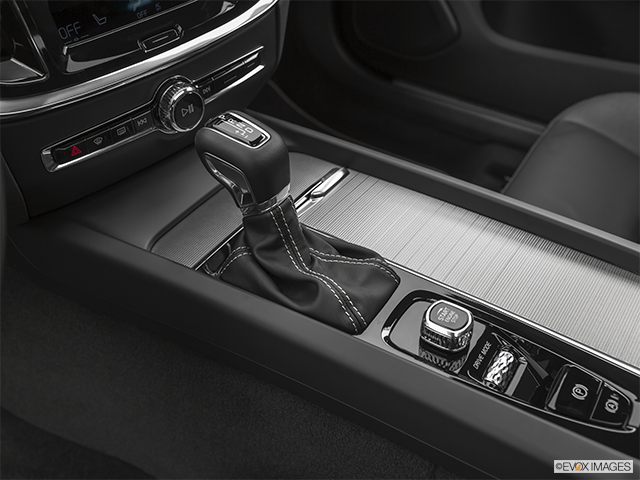 2024 Volvo V60: Price, Review, Photos and Specs (Canada) | Driving.ca