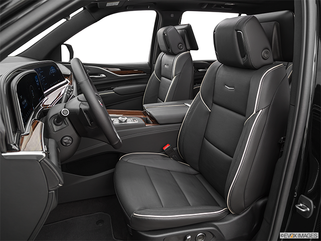 2023 Cadillac Escalade Luxury AWD: Price, Review, Photos (Canada) | Driving